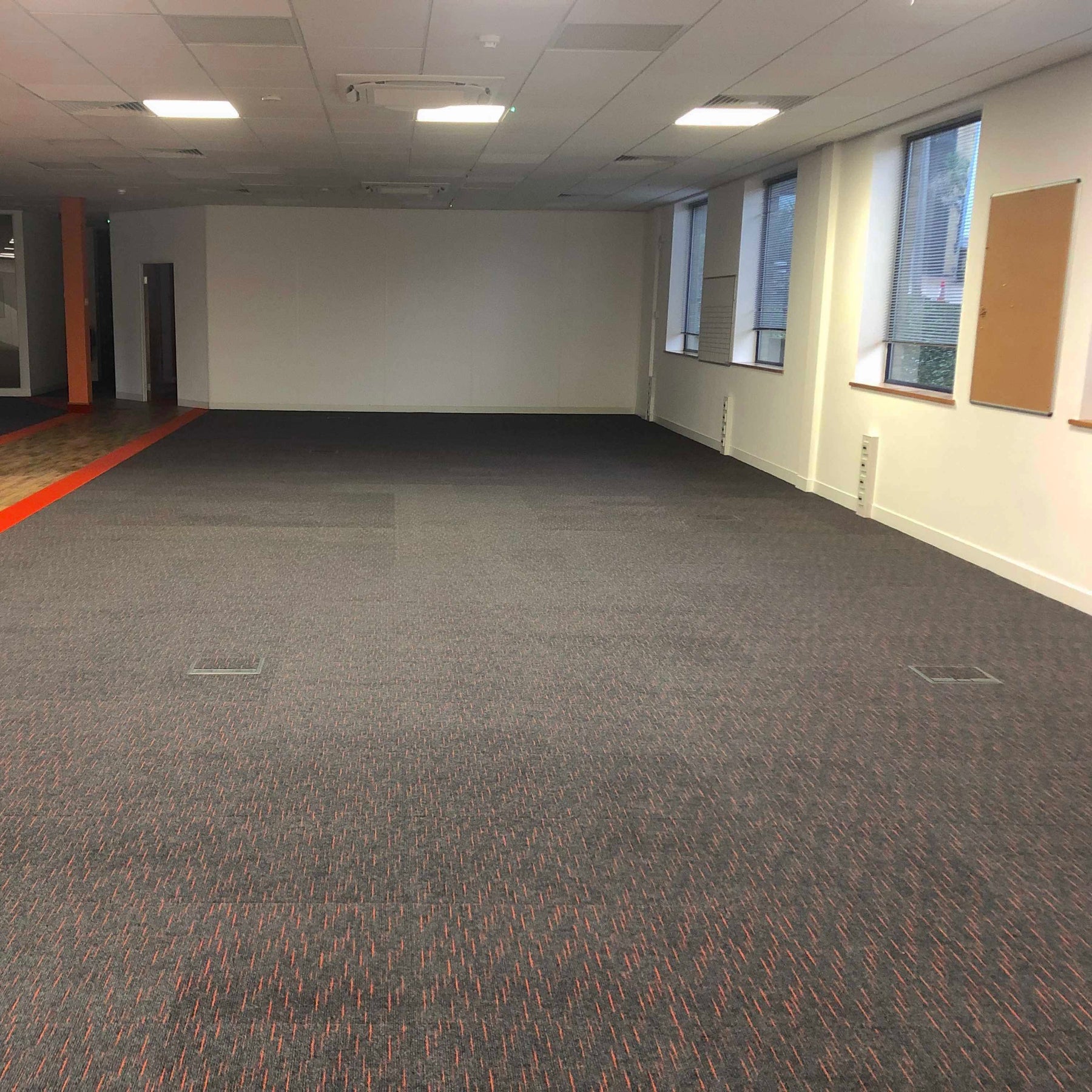 Heckmondwike Array 500mm x 500mm Carpet Tile – LA Floor Covering UK